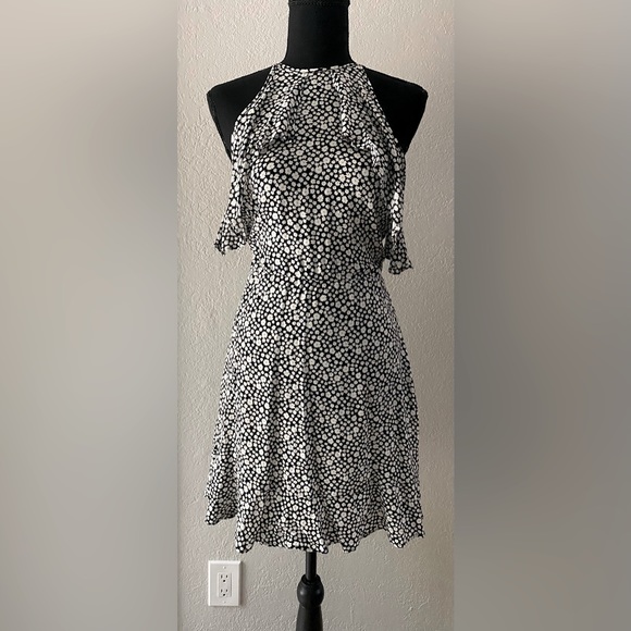 Zara | Dresses | New 49 Zara Basic Sunflower White Ruffle Mini Halter ...